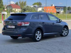 Pelēks Toyota Avensis 2011 Rēzekne, ar dzinēja tilpumu 2.00 L un nobraukumu 303 tūkst. km par 4590 €, foto 9 vietnē AUTOMOTO.COM.LV