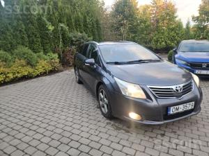 Grey Toyota Avensis 2011 in Riga, with an engine capacity of 2.20 L and mileage of 460 thousand km for 1780 €, photo 4 on AUTOMOTO.COM.LV