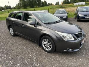 Серый Тойота Авенсис 2011 в Лимбажи, объемом двигателя 2.00 л и пробегом 218 тыс. км за 5450 €, фото 4 на AUTOMOTO.COM.LV