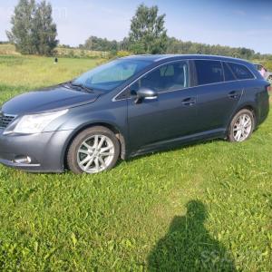 Grey Toyota Avensis 2011 in Bauska, with an engine capacity of 2.20 L and mileage of 300 thousand km for 2600 €, photo  on AUTOMOTO.COM.LV
