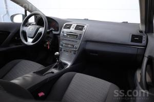 Pelēks Toyota Avensis 2011 Rīga, ar dzinēja tilpumu 2.20 L un nobraukumu 442 tūkst. km par 1995 €, foto 9 vietnē AUTOMOTO.COM.LV