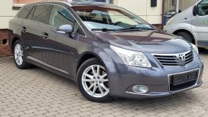 Grey Toyota Avensis 2011 in Kretinga, with an engine capacity of 2.20 L and mileage of 253 thousand km for 5650 €, photo 4 on AUTOMOTO.COM.LV