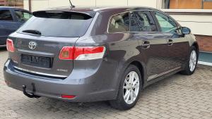 Grey Toyota Avensis 2011 in Kretinga, with an engine capacity of 2.20 L and mileage of 253 thousand km for 5650 €, photo 8 on AUTOMOTO.COM.LV