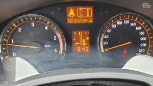 Grey Toyota Avensis 2011 in Kretinga, with an engine capacity of 2.20 L and mileage of 253 thousand km for 5650 €, photo 18 on AUTOMOTO.COM.LV