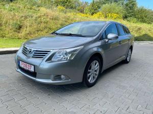 Grey Toyota Avensis 2011 in Vilnius, with an engine capacity of 1.80 L and mileage of 249 thousand km for 6350 €, photo 1 on AUTOMOTO.COM.LV
