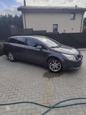 Серый Тойота Авенсис 2011 в Вильнюс, объемом двигателя 1.99 л и пробегом 305 тыс. км за 4300 €, фото 4 на AUTOMOTO.COM.LV