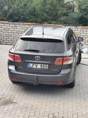 Серый Тойота Авенсис 2011 в Вильнюс, объемом двигателя 1.99 л и пробегом 305 тыс. км за 4300 €, фото 21 на AUTOMOTO.COM.LV
