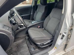 Pelēks Toyota Avensis 2011 Šauļi, ar dzinēja tilpumu 2.00 L un nobraukumu 276 tūkst. km par 2500 €, foto 5 vietnē AUTOMOTO.COM.LV
