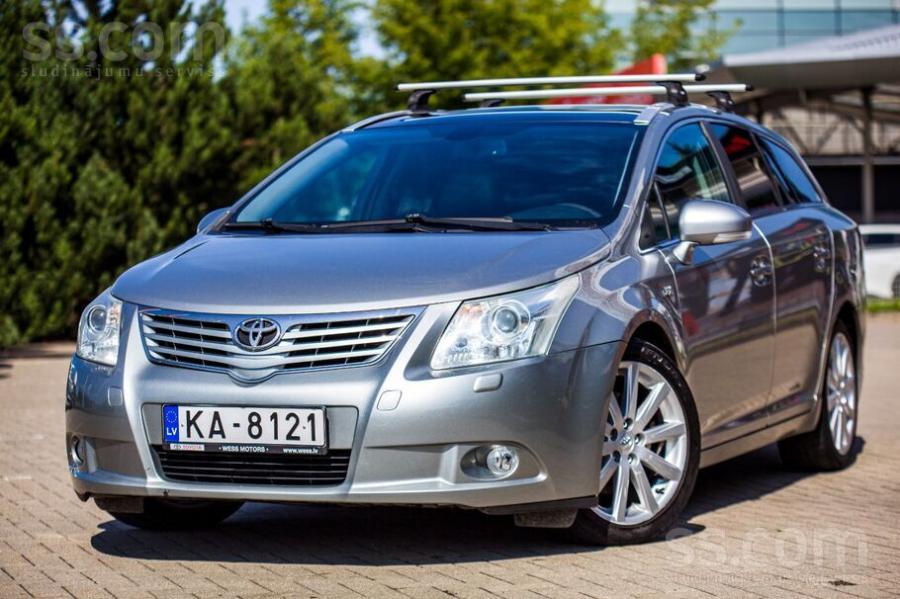 Серый Тойота Авенсис 2011 в Рига, объемом двигателя 2.20 л и пробегом 563 тыс. км за 3200 €, фото 1 на AUTOMOTO.COM.LV
