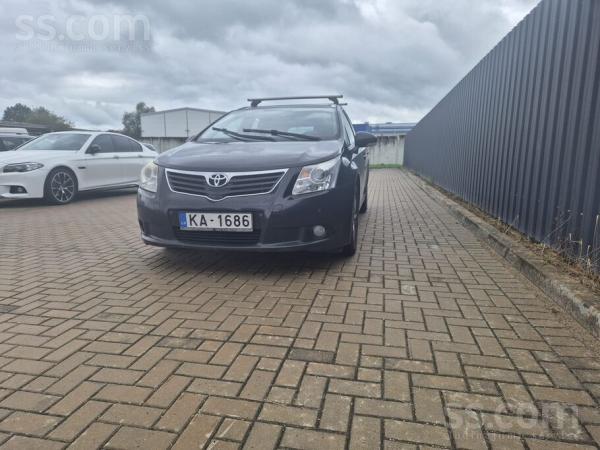 Toyota Avensis 2011 Rīga vietnē Pelēks Toyota Avensis 2011 Rīga, ar dzinēja tilpumu 2.00 L un nobraukumu 347 tūkst. km par 2200 €, foto 3 vietnē AUTOMOTO.COM.LV