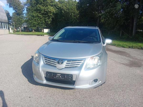 Тойота Авенсис 2011 в Алитус на AUTOMOTO.COM.LV Серый Тойота Авенсис 2011 в Алитус, объемом двигателя 2.00 л и пробегом 2 тыс. км за 4000 €, фото 6 на AUTOMOTO.COM.LV