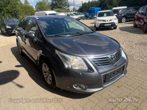 Pelēks Toyota Avensis 2011 Veru, ar dzinēja tilpumu 2.00 L un nobraukumu 338 tūkst. km par 3890 €, foto 3 vietnē AUTOMOTO.COM.LV
