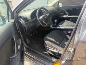 Серый Тойота Авенсис 2011 в Выру, объемом двигателя 2.00 л и пробегом 338 тыс. км за 3890 €, фото 6 на AUTOMOTO.COM.LV