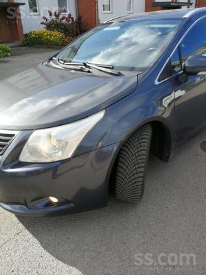 Grey Toyota Avensis 2011 in Bauska, with an engine capacity of 2.20 L and mileage of 300 thousand km for 2500 €, photo 9 on AUTOMOTO.COM.LV