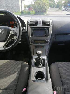 Grey Toyota Avensis 2011 in Bauska, with an engine capacity of 2.20 L and mileage of 300 thousand km for 2500 €, photo 12 on AUTOMOTO.COM.LV
