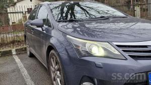 Pelēks Toyota Avensis 2012 Rīga, ar dzinēja tilpumu 2.00 L un nobraukumu 279 tūkst. km par 6000 €, foto 9 vietnē AUTOMOTO.COM.LV