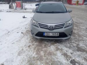 Grey Toyota Avensis 2012 in Riga, with an engine capacity of 2.00 L and mileage of 201 thousand km for 6300 €, photo  on AUTOMOTO.COM.LV
