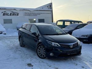 Pelēks Toyota Avensis 2012 Utena, ar dzinēja tilpumu 2.23 L un nobraukumu 269 tūkst. km par 5990 €, foto 2 vietnē AUTOMOTO.COM.LV