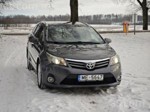Grey Toyota Avensis 2012 in Cesis, with an engine capacity of 2.00 L and mileage of 350 thousand km for 4850 €, photo 3 on AUTOMOTO.COM.LV