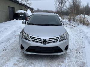 Pelēks Toyota Avensis 2012 Šauļi, ar dzinēja tilpumu 1.80 L un nobraukumu 282 tūkst. km par 5600 €, foto 2 vietnē AUTOMOTO.COM.LV