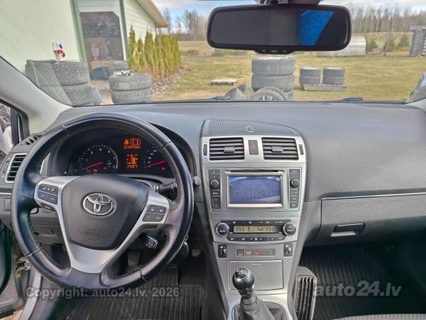 Серый Тойота Авенсис 2012 в Выру, объемом двигателя 2.00 л и пробегом 238 тыс. км за 8350 €, фото 10 на AUTOMOTO.COM.LV