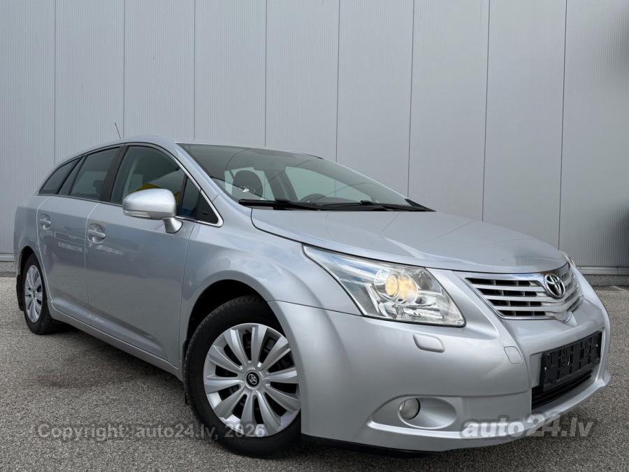 Pelēks Toyota Avensis 2012 Tartu, ar dzinēja tilpumu 2.00 L un nobraukumu 274 tūkst. km par 4999 €, foto 1 vietnē AUTOMOTO.COM.LV