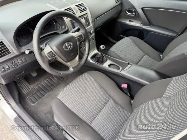 Pelēks Toyota Avensis 2012 Tartu, ar dzinēja tilpumu 2.00 L un nobraukumu 274 tūkst. km par 4999 €, foto 8 vietnē AUTOMOTO.COM.LV