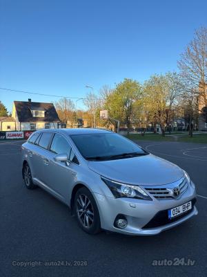 Pelēks Toyota Avensis 2012 Paide, ar dzinēja tilpumu 2.20 L un nobraukumu 193 tūkst. km par 7900 €, foto  vietnē AUTOMOTO.COM.LV