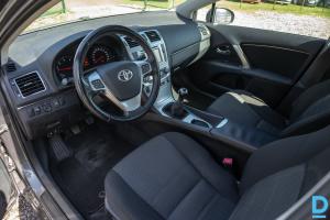 Pelēks Toyota Avensis 2012 Liepāja, ar dzinēja tilpumu 2.20 L un nobraukumu 288 tūkst. km par 6200 €, foto 6 vietnē AUTOMOTO.COM.LV