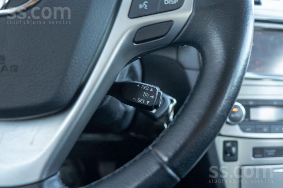 Pelēks Toyota Avensis 2012 Liepāja, ar dzinēja tilpumu 2.20 L un nobraukumu 288 tūkst. km par 6200 €, foto 19 vietnē AUTOMOTO.COM.LV