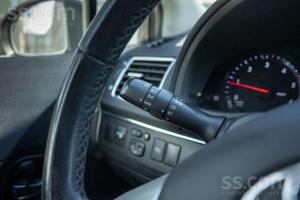 Pelēks Toyota Avensis 2012 Liepāja, ar dzinēja tilpumu 2.20 L un nobraukumu 288 tūkst. km par 6200 €, foto 23 vietnē AUTOMOTO.COM.LV