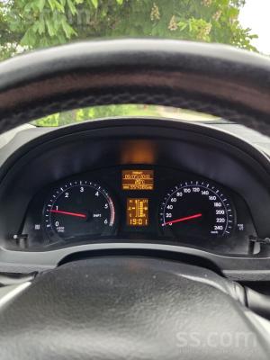 Pelēks Toyota Avensis 2012 Cēsis, ar dzinēja tilpumu 2.00 L un nobraukumu 354 tūkst. km par 4350 €, foto 9 vietnē AUTOMOTO.COM.LV