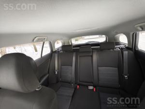 Pelēks Toyota Avensis 2012 Cēsis, ar dzinēja tilpumu 2.00 L un nobraukumu 354 tūkst. km par 4350 €, foto 14 vietnē AUTOMOTO.COM.LV