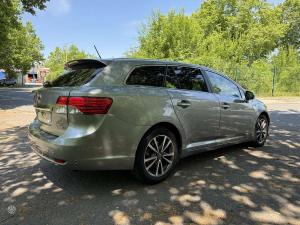 Pelēks Toyota Avensis 2012 Kauņa, ar dzinēja tilpumu 2.00 L un nobraukumu 147 tūkst. km par 4700 €, foto 5 vietnē AUTOMOTO.COM.LV