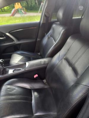 Pelēks Toyota Avensis 2012 Viļņa, ar dzinēja tilpumu 2.00 L un nobraukumu 330 tūkst. km par 4500 €, foto 6 vietnē AUTOMOTO.COM.LV