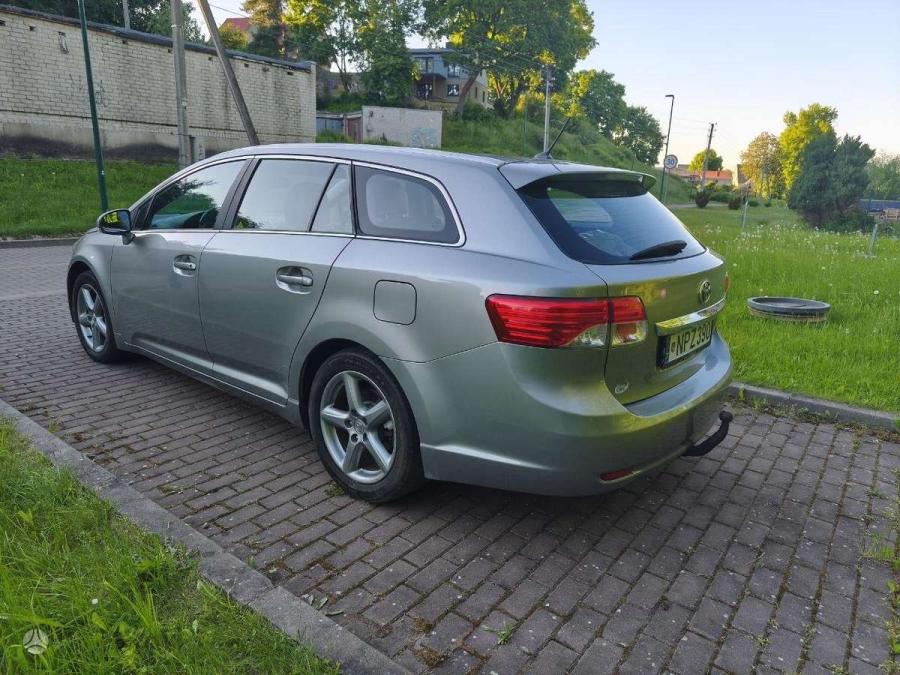 Серый Тойота Авенсис 2012 в Алитус, объемом двигателя 2.00 л и пробегом 272 тыс. км за 4800 €, фото 9 на AUTOMOTO.COM.LV