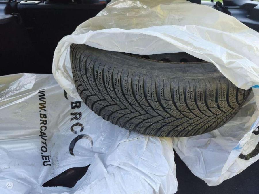 Серый Тойота Авенсис 2012 в Алитус, объемом двигателя 2.00 л и пробегом 272 тыс. км за 4800 €, фото 11 на AUTOMOTO.COM.LV