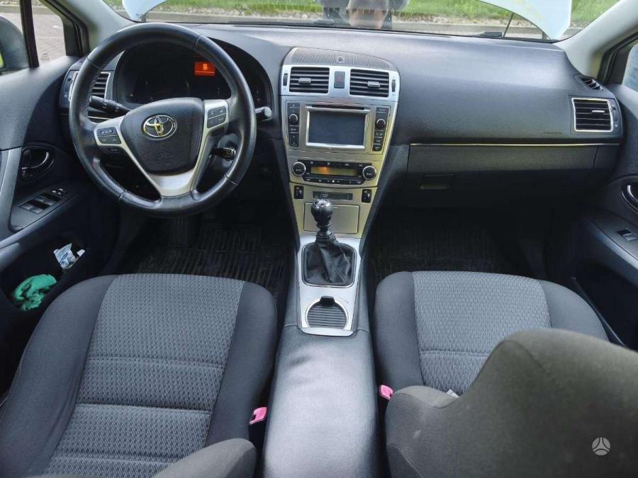 Серый Тойота Авенсис 2012 в Алитус, объемом двигателя 2.00 л и пробегом 272 тыс. км за 4800 €, фото 19 на AUTOMOTO.COM.LV