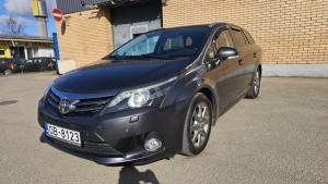 Grey Toyota Avensis 2012 in Riga, with an engine capacity of 2.00 L and mileage of 276 thousand km for 6350 €, photo  on AUTOMOTO.COM.LV