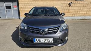 Grey Toyota Avensis 2012 in Riga, with an engine capacity of 2.00 L and mileage of 276 thousand km for 6350 €, photo 19 on AUTOMOTO.COM.LV