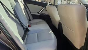Pelēks Toyota Avensis 2012 Rīga, ar dzinēja tilpumu 2.00 L un nobraukumu 276 tūkst. km par 5950 €, foto 26 vietnē AUTOMOTO.COM.LV