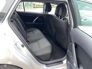 Grey Toyota Avensis 2012 in Vilnius, with an engine capacity of 2.00 L and mileage of 393 thousand km for 3600 €, photo 9 on AUTOMOTO.COM.LV