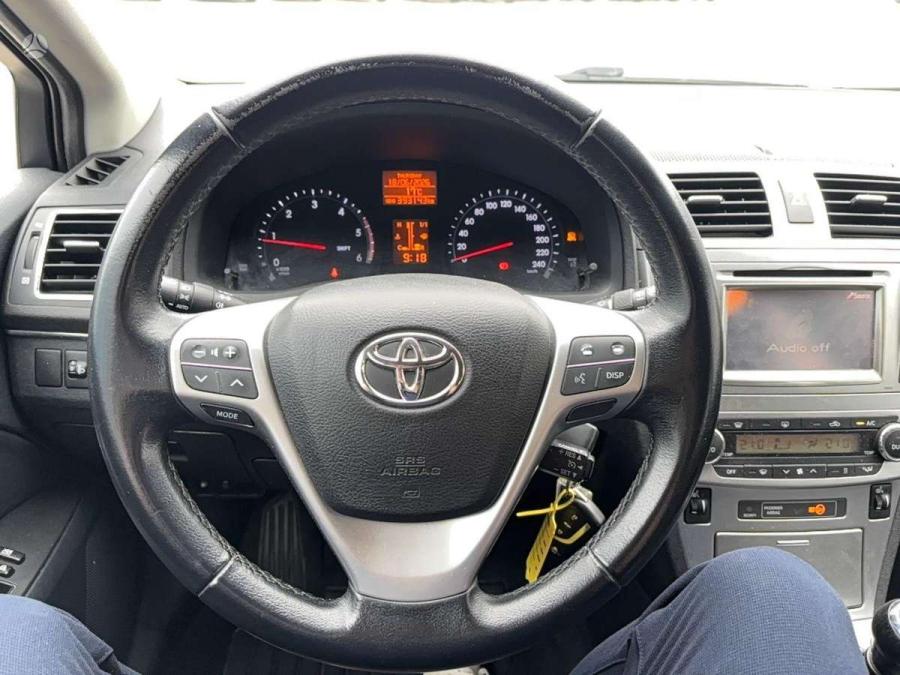 Grey Toyota Avensis 2012 in Vilnius, with an engine capacity of 2.00 L and mileage of 393 thousand km for 3600 €, photo 15 on AUTOMOTO.COM.LV