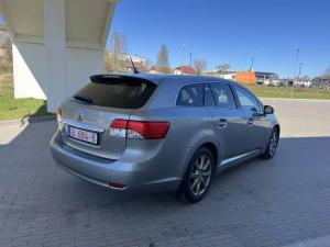 Pelēks Toyota Avensis 2012 Rēzekne, ar dzinēja tilpumu 2.00 L un nobraukumu 279 tūkst. km par 5500 €, foto 7 vietnē AUTOMOTO.COM.LV