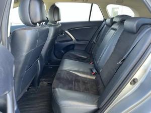 Pelēks Toyota Avensis 2012 Rēzekne, ar dzinēja tilpumu 2.00 L un nobraukumu 279 tūkst. km par 5500 €, foto 11 vietnē AUTOMOTO.COM.LV