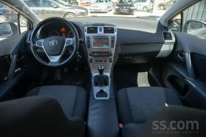 Серый Тойота Авенсис 2012 в Лиепая, объемом двигателя 2.20 л и пробегом 288 тыс. км за 6200 €, фото 8 на AUTOMOTO.COM.LV