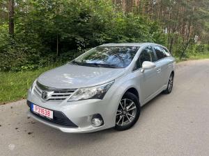 Grey Toyota Avensis 2012 in Vilnius, with an engine capacity of 1.60 L and mileage of 236 thousand km for 7450 €, photo  on AUTOMOTO.COM.LV