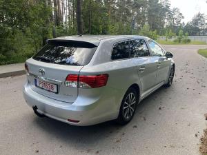 Pelēks Toyota Avensis 2012 Viļņa, ar dzinēja tilpumu 1.60 L un nobraukumu 236 tūkst. km par 7450 €, foto 6 vietnē AUTOMOTO.COM.LV