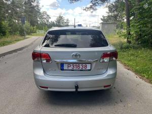 Pelēks Toyota Avensis 2012 Viļņa, ar dzinēja tilpumu 1.60 L un nobraukumu 236 tūkst. km par 7450 €, foto 7 vietnē AUTOMOTO.COM.LV