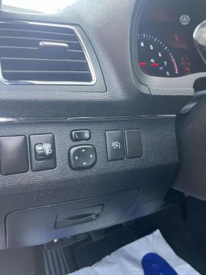 Pelēks Toyota Avensis 2012 Viļņa, ar dzinēja tilpumu 1.60 L un nobraukumu 236 tūkst. km par 7450 €, foto 25 vietnē AUTOMOTO.COM.LV